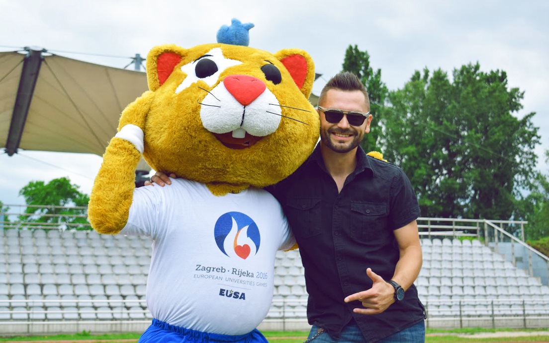 Bliže se ESI: Danijela Martinović i Ivan Dečak iznenadili Hrkija svojim ...