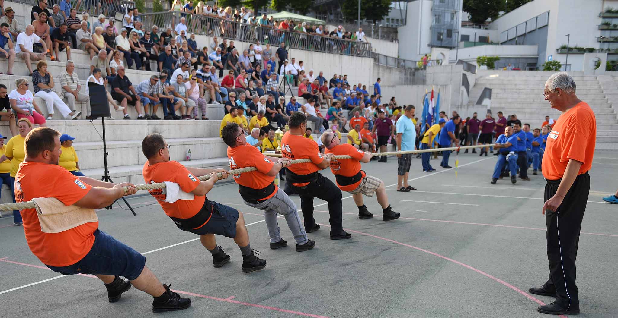 POVUCI - POTEGNI Matuljci šesti puta prvaci Hrvatske u potezanju konopa ...