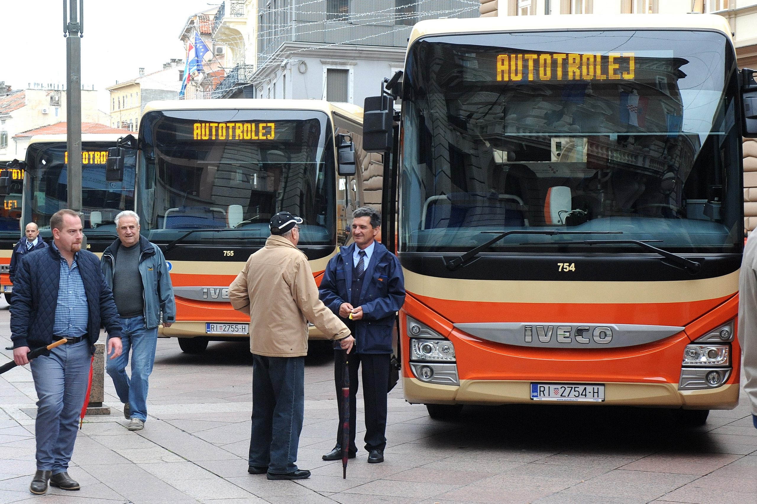 120 godina Autotroleja: Nabavljena 22 nova autobusa. Iduće godine stiže ...