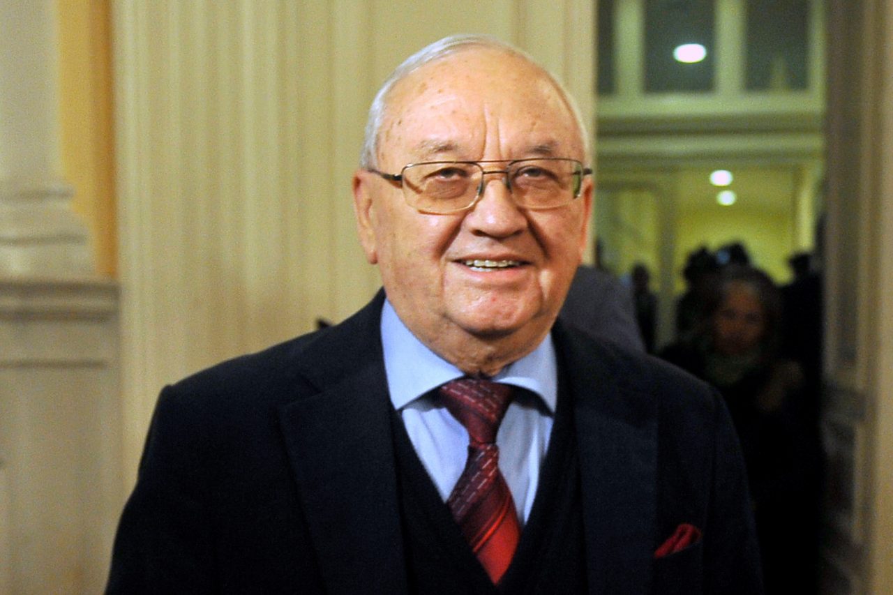 ANVAR AZIMOV Ruski je plin nemjerljivo povoljniji od američkog tako da ...