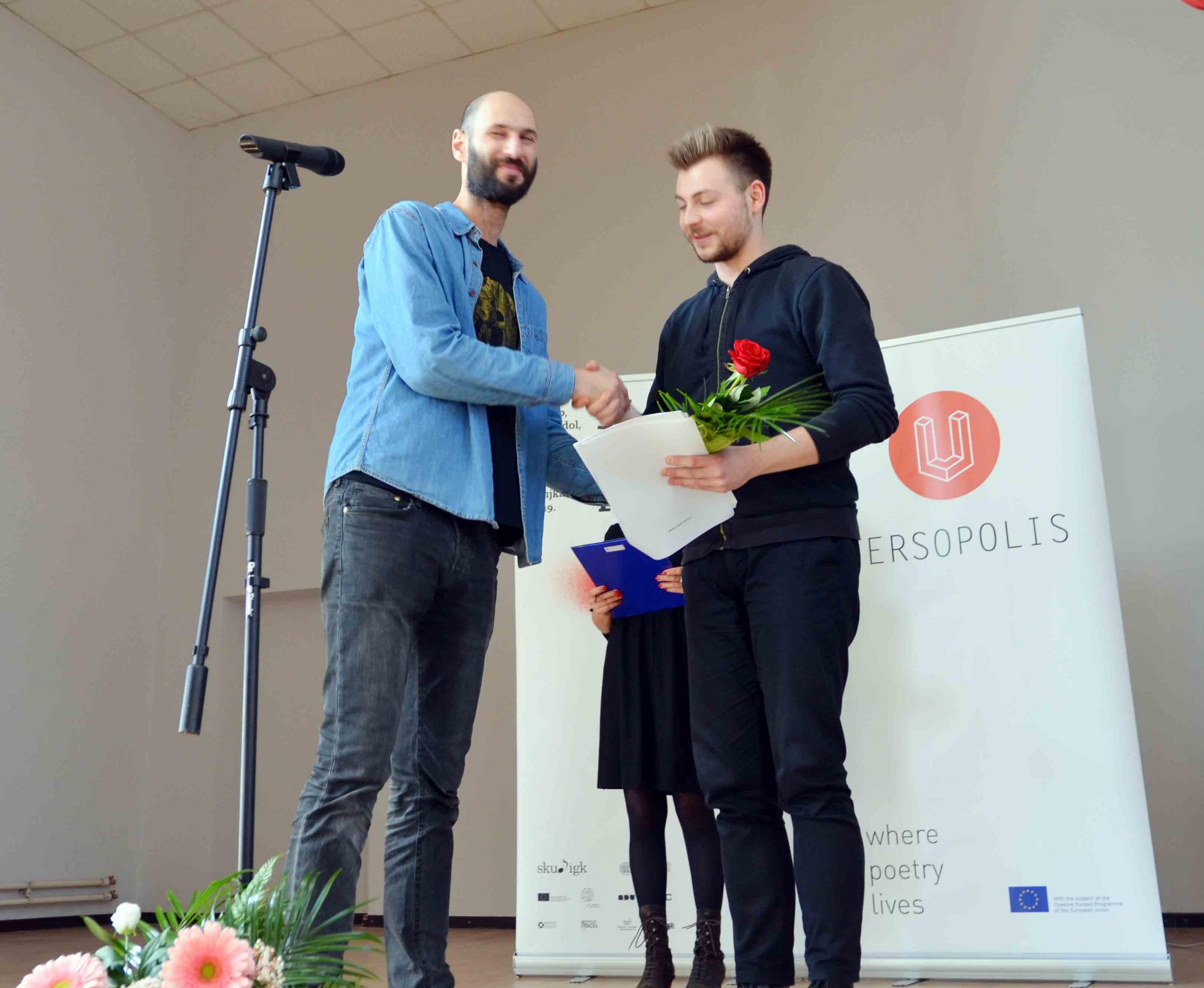 Goranovo proljeće: Uručene nagrade laureatima Denisu Ćosiću i Martini ...