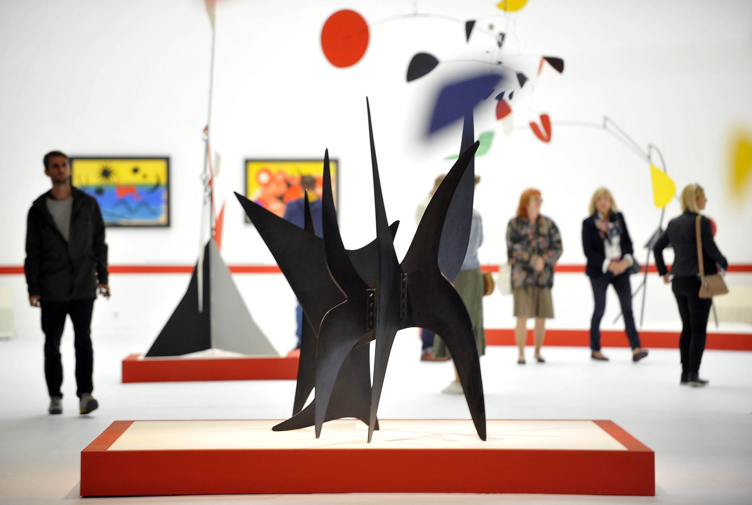 Izložba u Umjetničkom paviljonu: Glasoviti mobili i stabili Alexandera ...