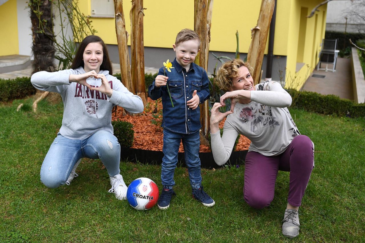 NAŠ ŽIVOT S DOWNOM 'Andro je divan dječak koji izaziva samo dobre ...