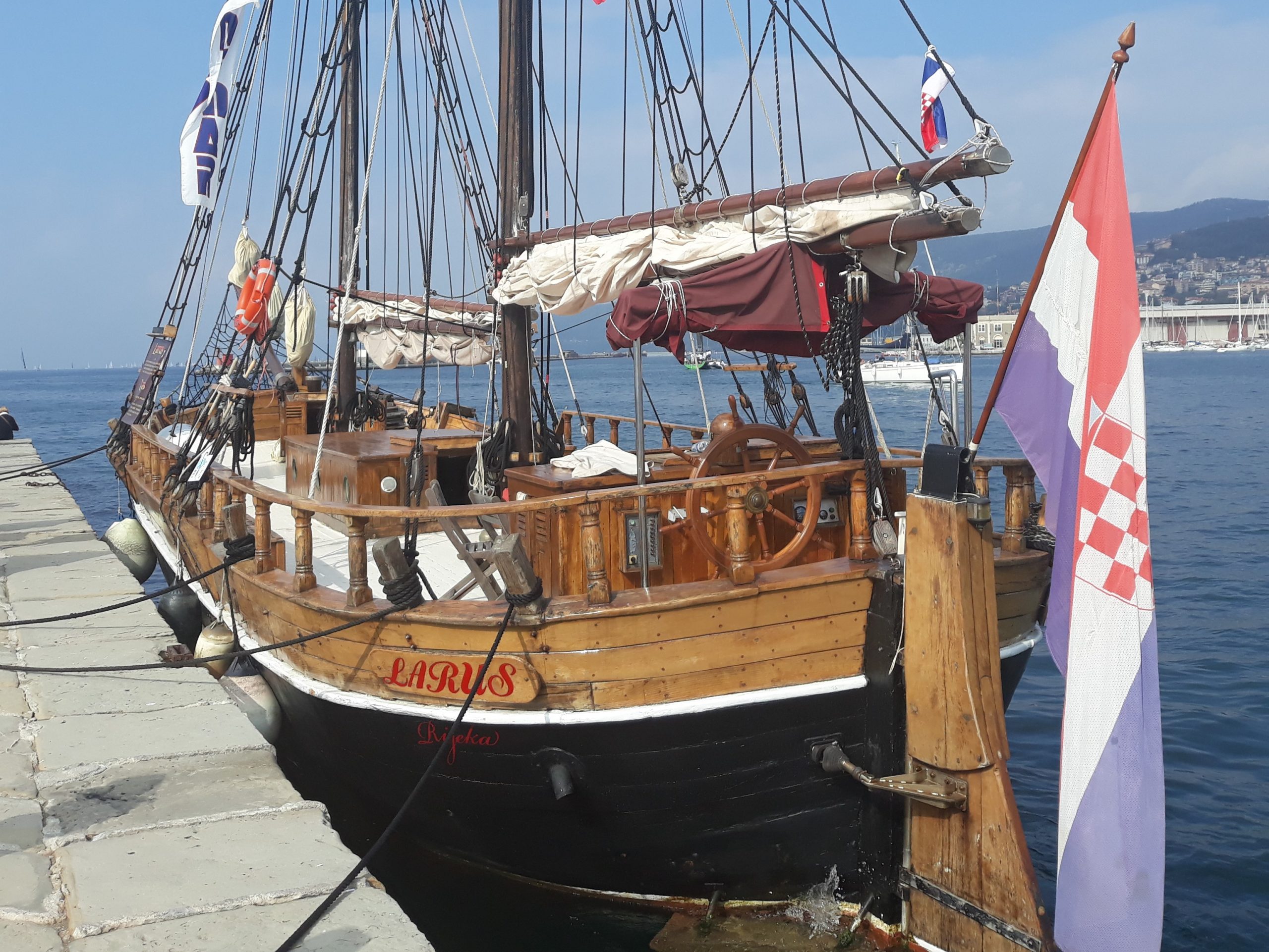 Na meti zaštićeni spomenik kulture: Vandali u Rijeci devastirali ...