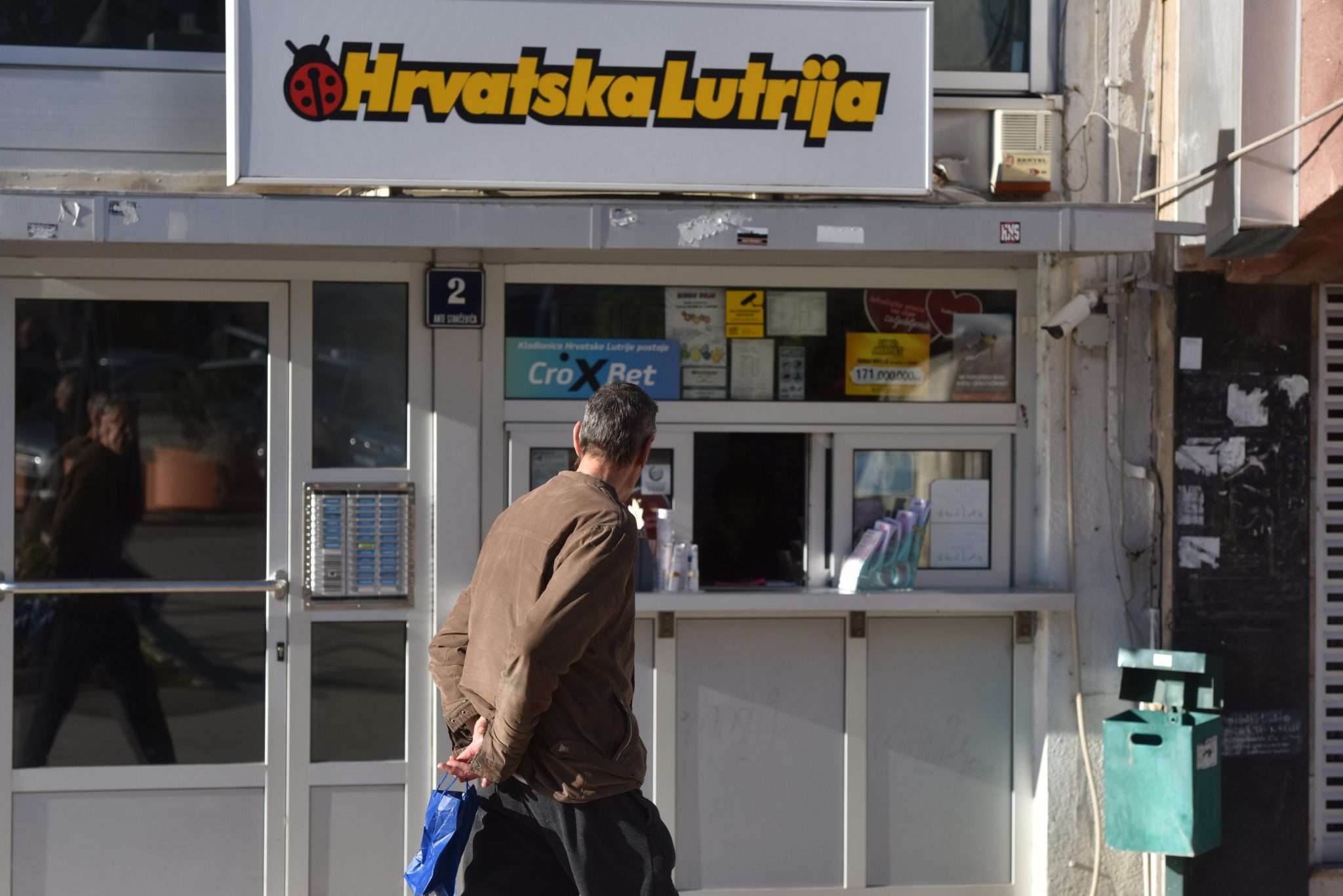 Hrvatska lutrija upozorava na pojavu lažnih aplikacija s njenim ...
