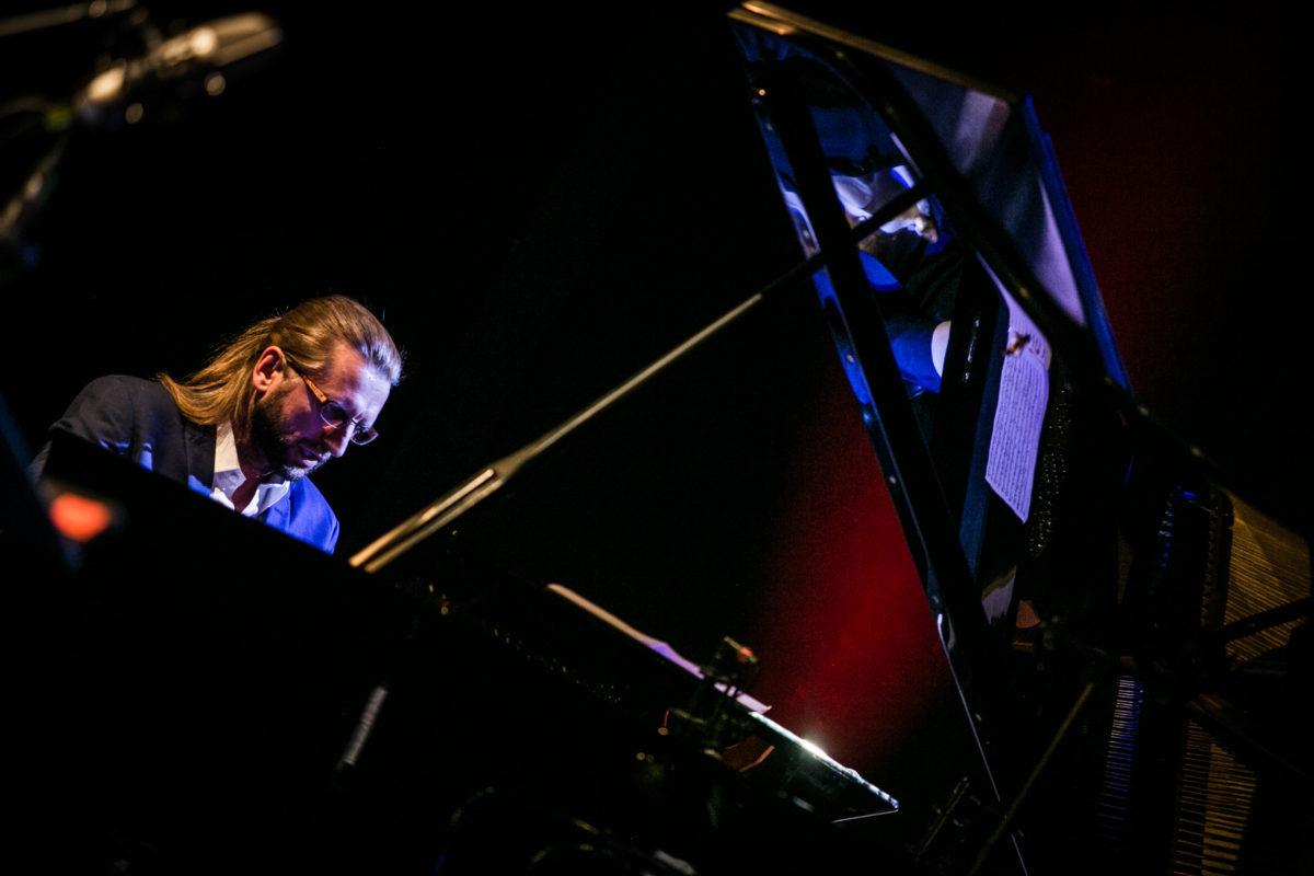 Poljski virtuoz Leszek Mozdzer: 'Jazz je ekstatično isisavanje ...