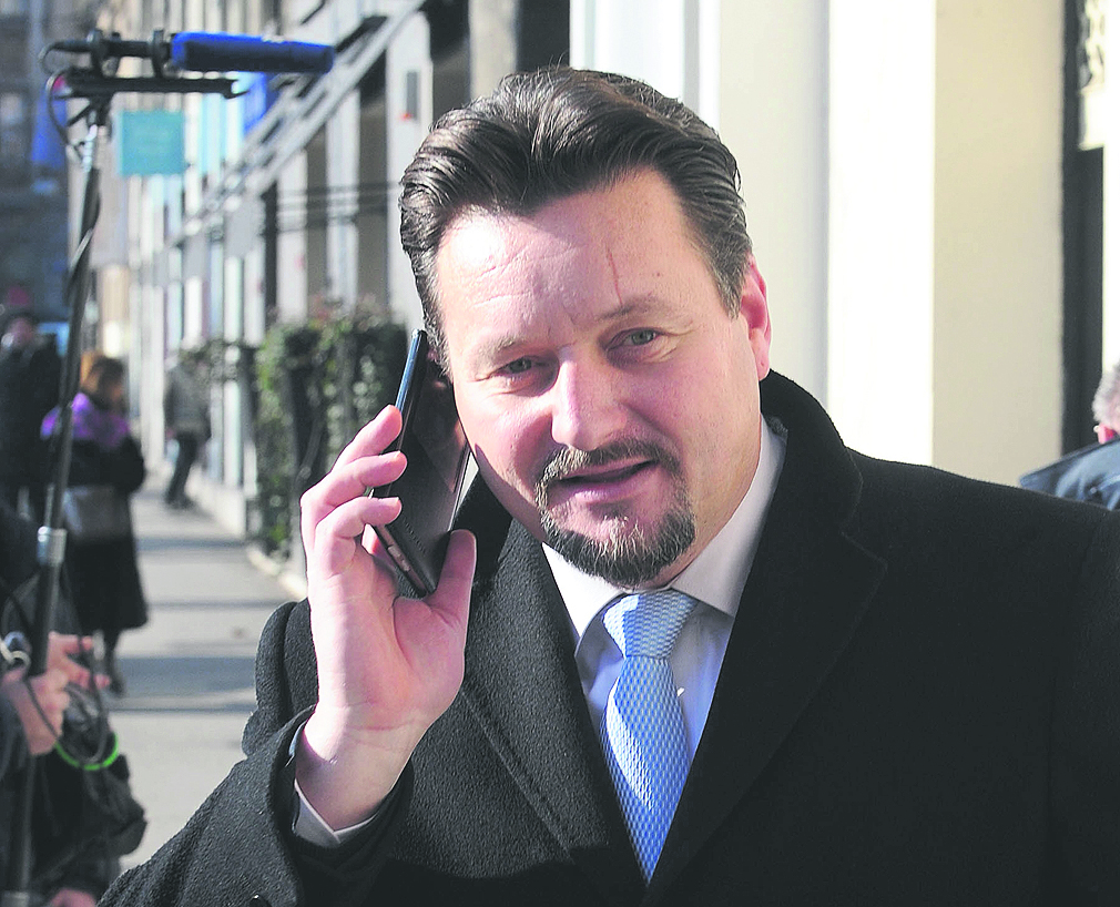 SANJA MODRIĆ Kako nas Kuščević vuče za nos? - Novi list