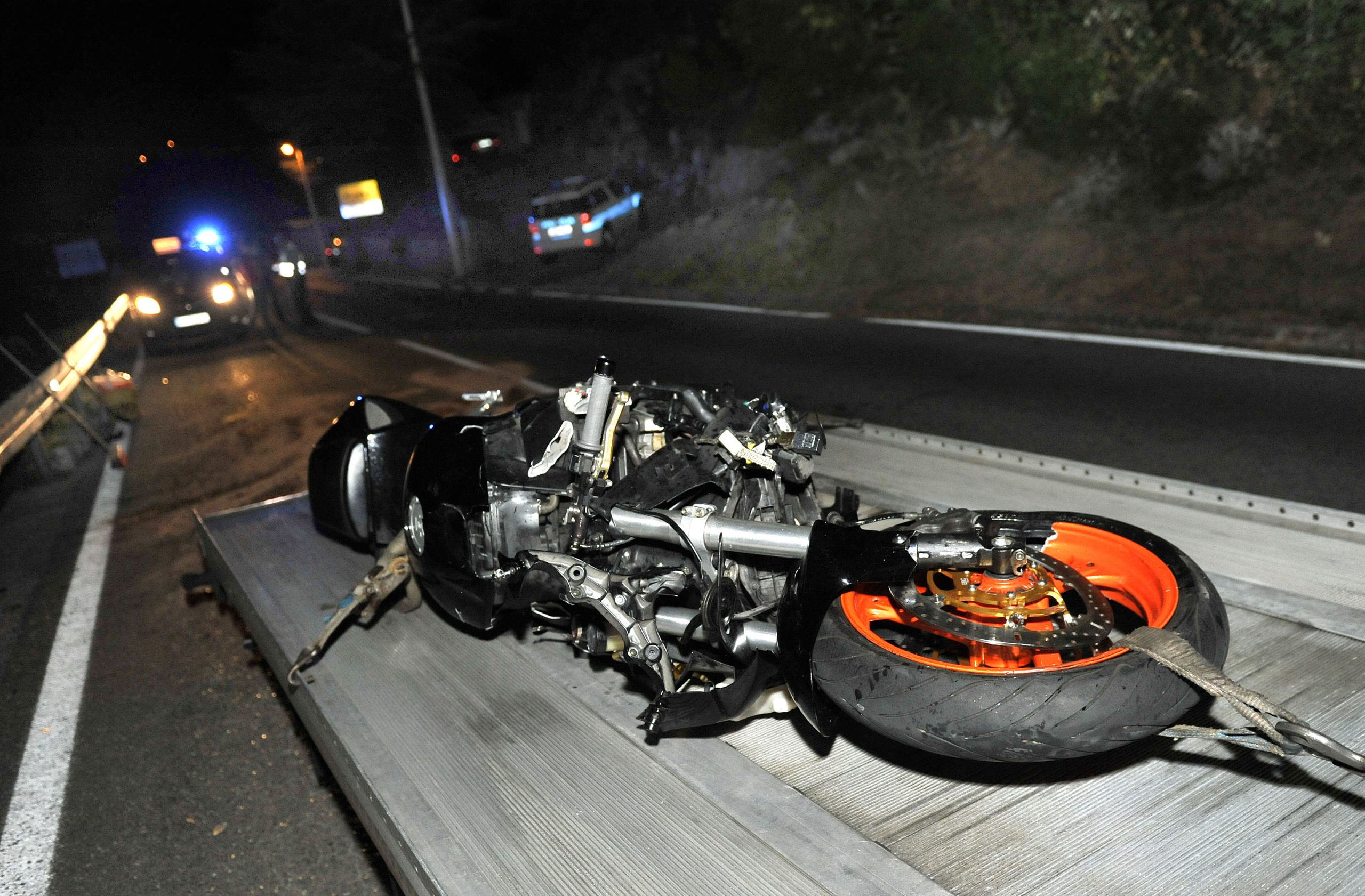 U žestokom srazu s automobilom na Svilnom stradao motociklist iz Rijeke: "Ležao je uz ogradu i ...