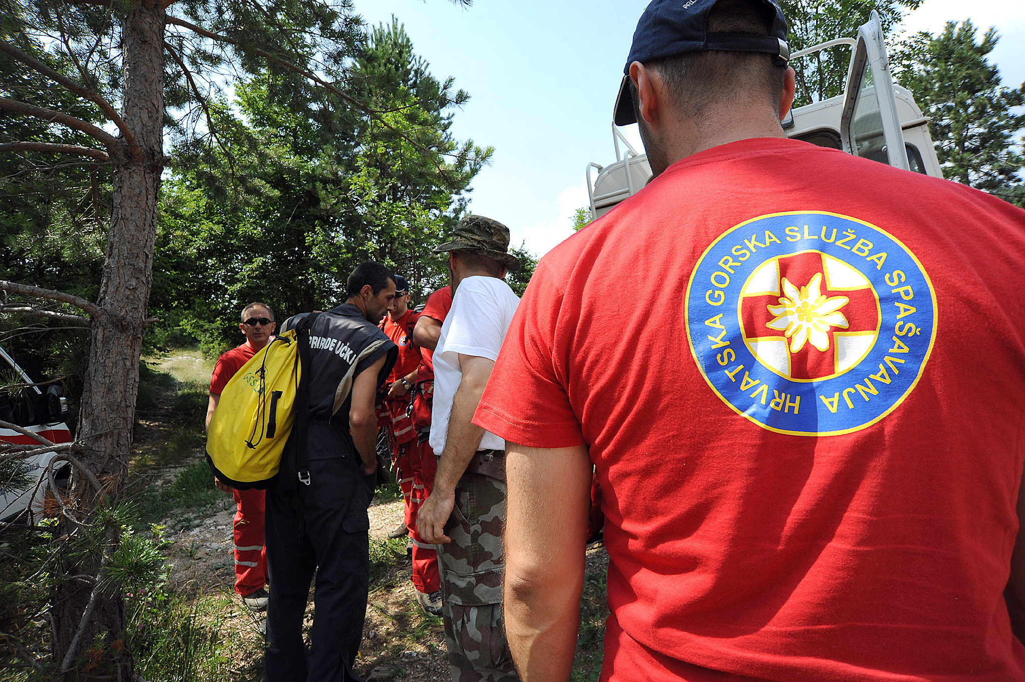 Velika potraga: Na rapskom Kamenjaku gubi se svaki trag 69-godišnjaku - Novi list