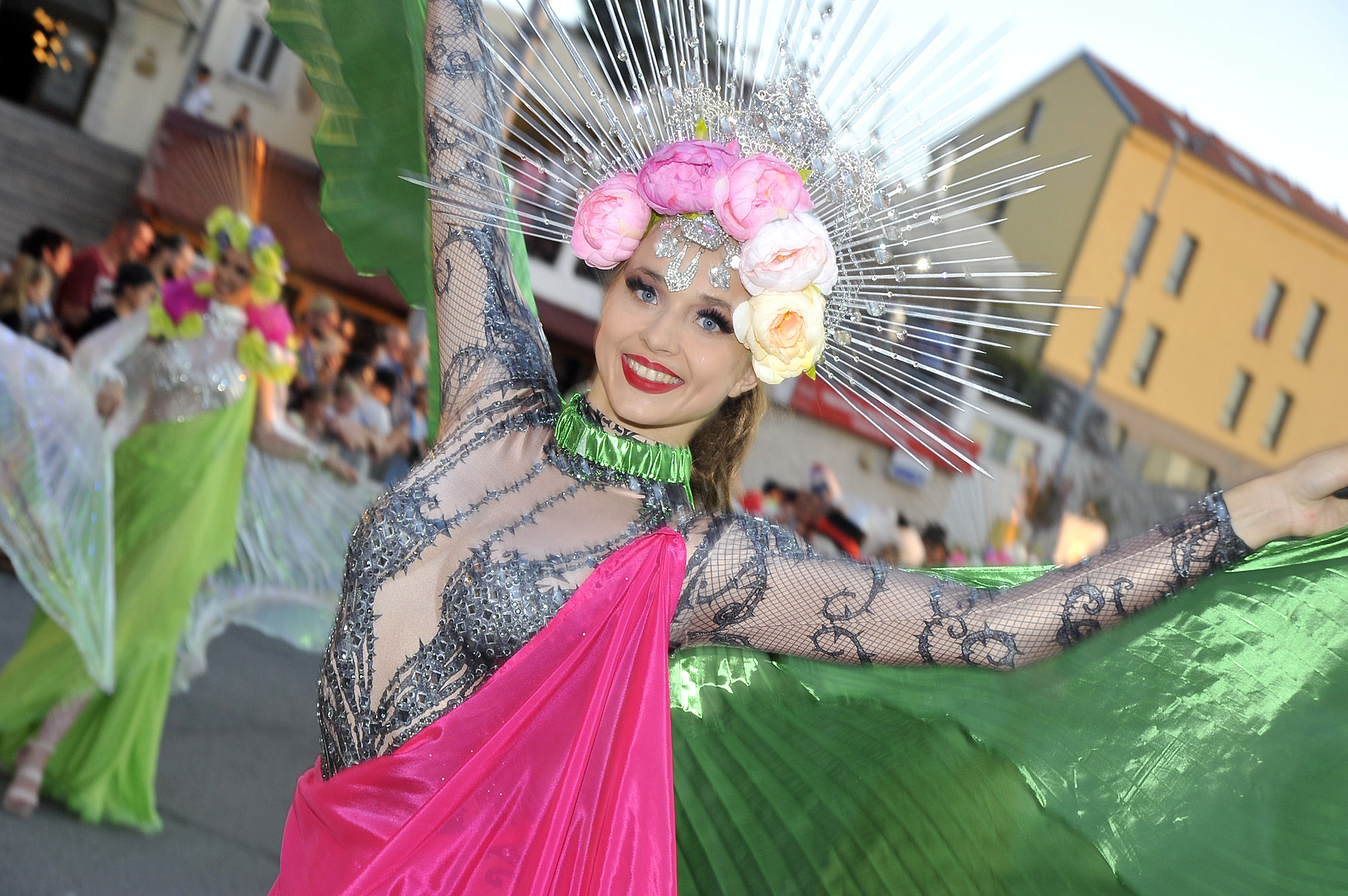 ZAVRŠIO SENJSKI LJETNI KARNEVAL Maškare protresle i stare gradske ...