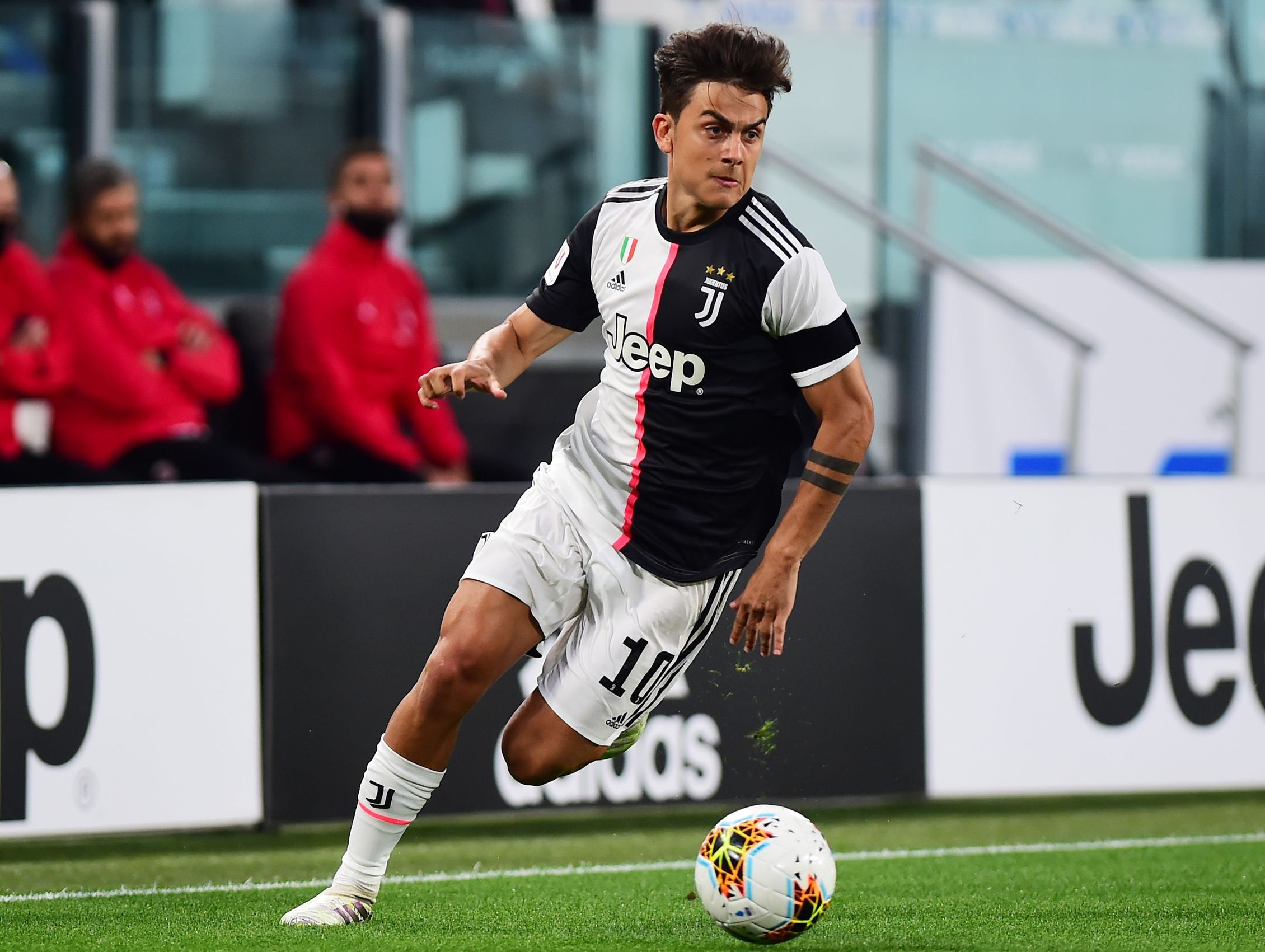 Argentinski napadač odlučio nastaviti karijeru u Romi, Rimljani su zbog ...