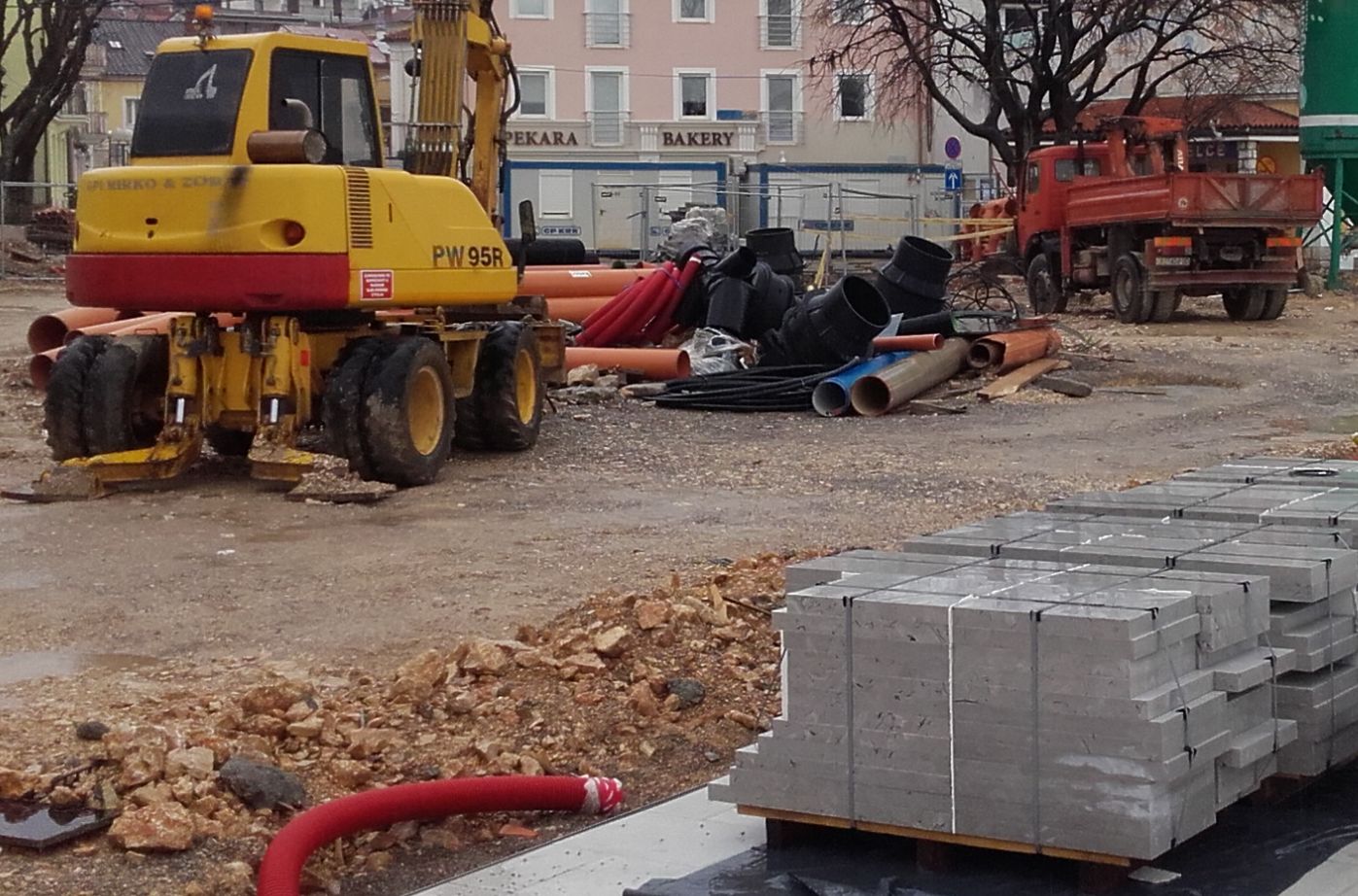 Drugo najveće ulaganje u povijesti: Selce će za Uskrs dobiti trg od 27 ... Drugo najveće ulaganje u povijesti: Selce će za Uskrs dobiti trg od 27 ...
