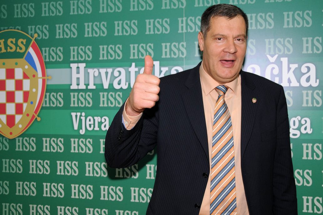 Gabrić Jambo: Petrov i Grmoja su bleferi, a Most molitvena sekta - Novi ...