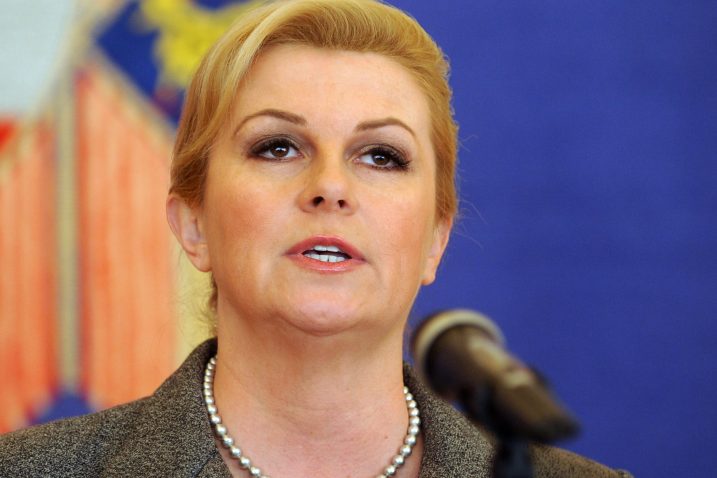Grabar-Kitarović pozvala mlade da ne napuštaju Hrvatsku - Novi list Grabar-Kitarović pozvala mlade da ne napuštaju Hrvatsku - Novi list