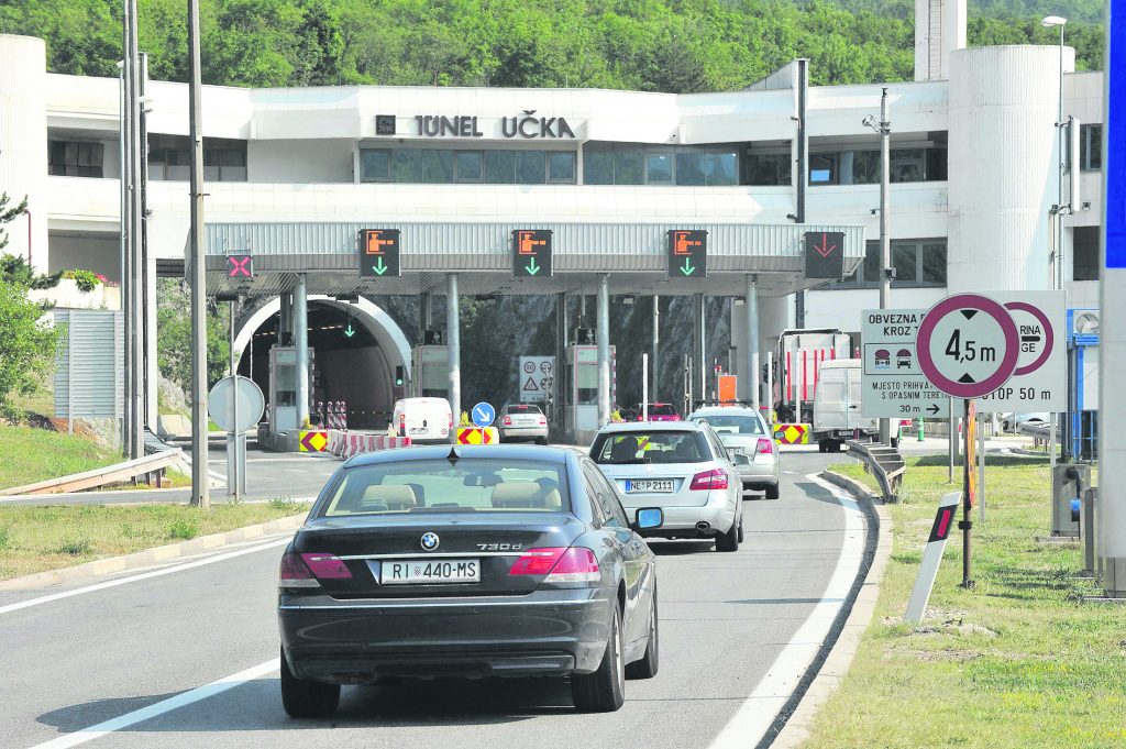 Istarski ipsilon: BINA Istra želi 7 do 10 godina dulju koncesiju - Novi ...