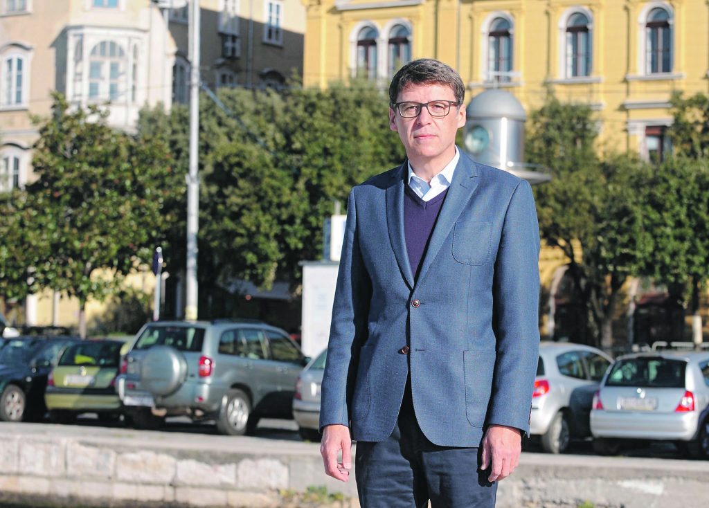 Jovanović: Ne vraća se samo ćaća već i zločinačka organizacija u ...