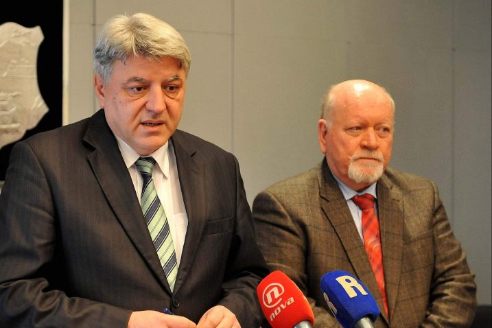 Komadina: Svađa oko Visoke je ''tuk na utuk'' - Novi list Komadina: Svađa oko Visoke je ''tuk na utuk'' - Novi list