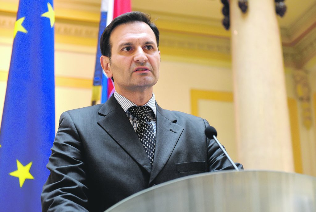 Kovač: Milanovićeve izjave o Srbiji su ''eskapade domoljublja'' - Novi list Kovač: Milanovićeve izjave o Srbiji su ''eskapade domoljublja'' - Novi list