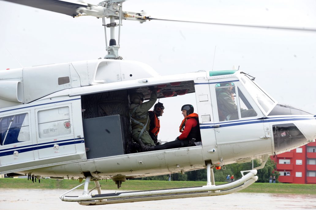 MUP RH dobio još jedan helikopter za nadzor hrvatske granice - Novi list