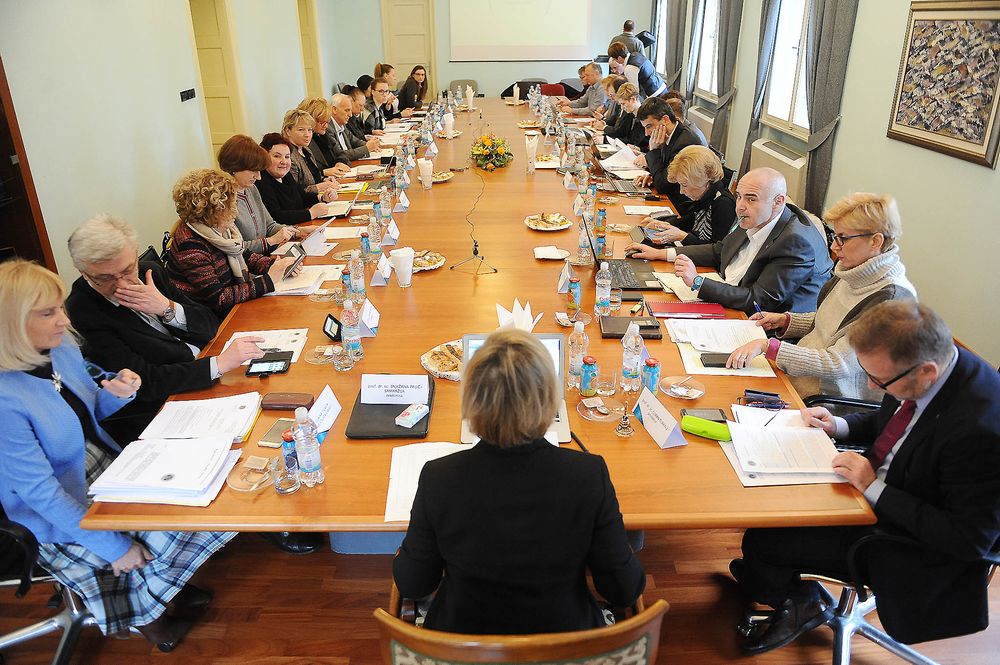 NOVI RIJEČKI ISKORAK: Za razliku od Zagreba, Sveučilište u Rijeci ...