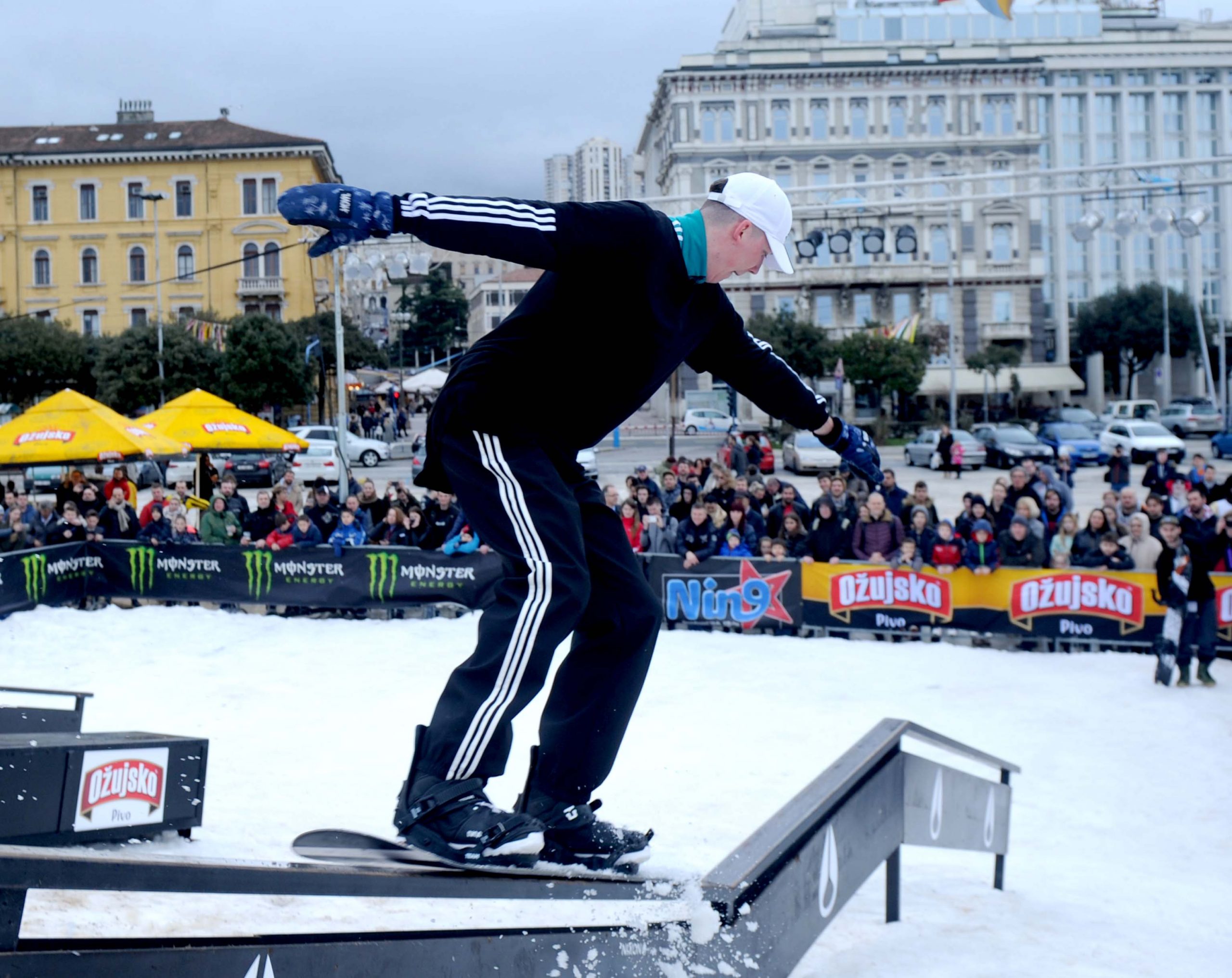 Na Gatu Karoline Riječke održan 9. Carnival Snowboard Session - Novi list