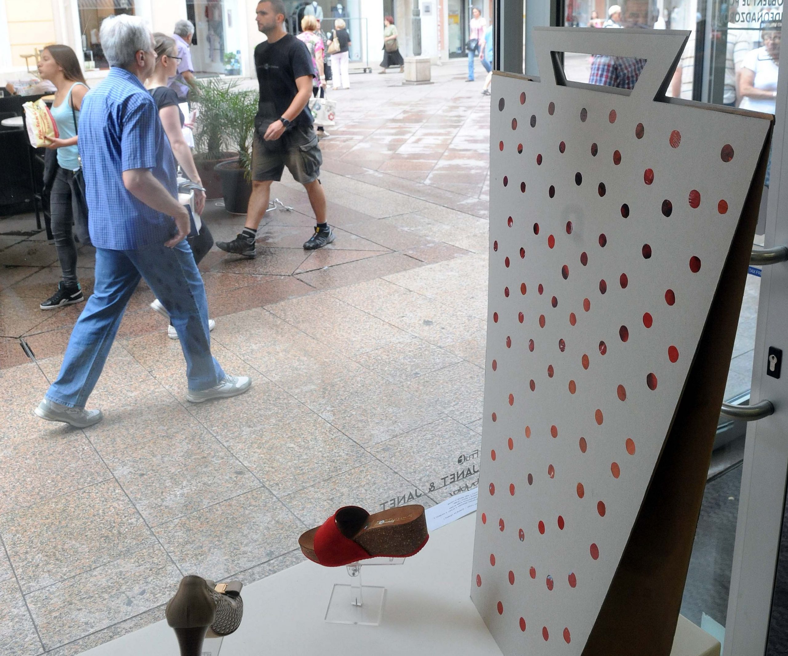 Najljepši riječki izlozi djelo učenika Škole primijenjene umjetnosti ...