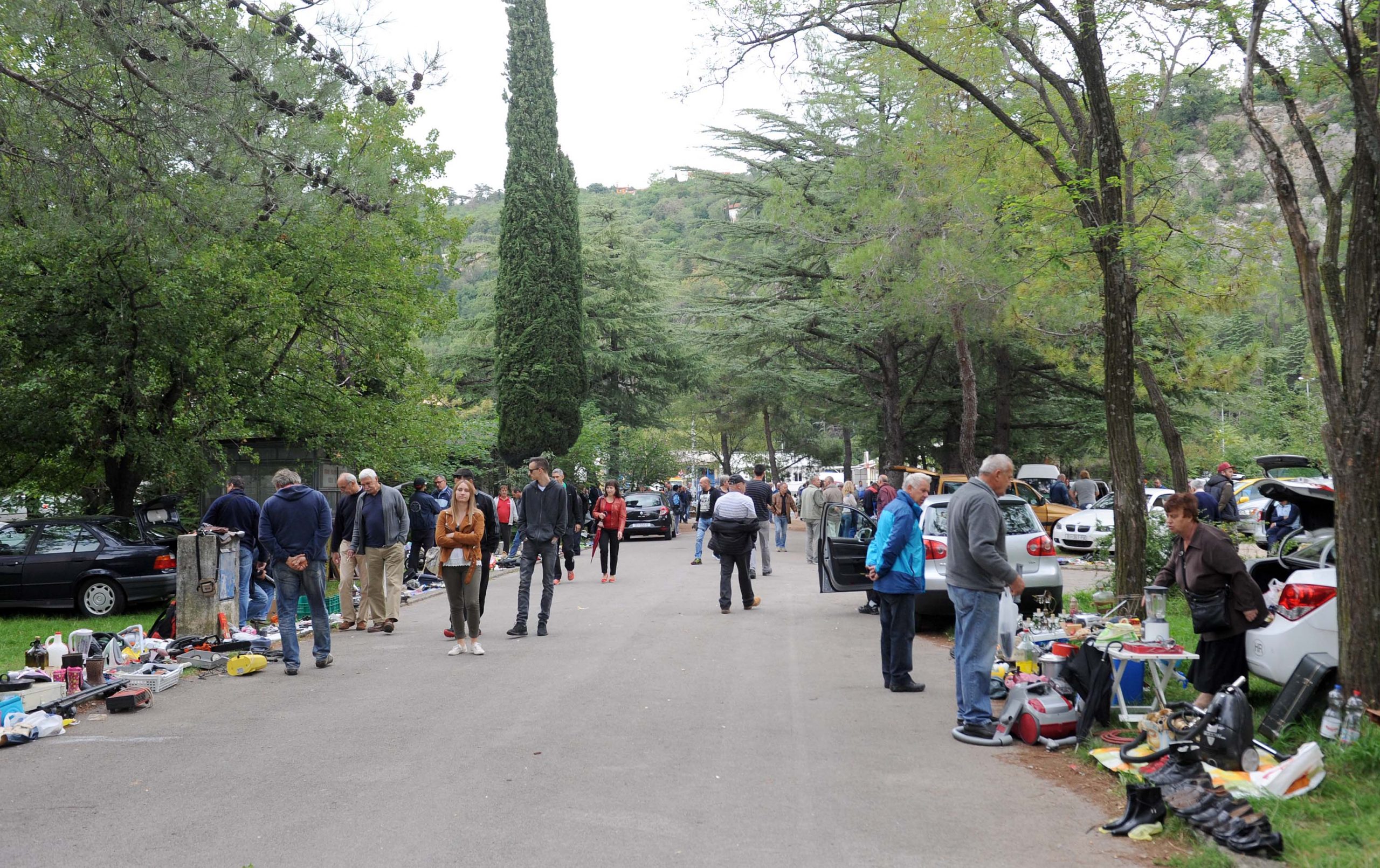 'OSTALI NA CESTI' Prodavači s buvljaka pozivaju na prosvjed u nedjelju ...