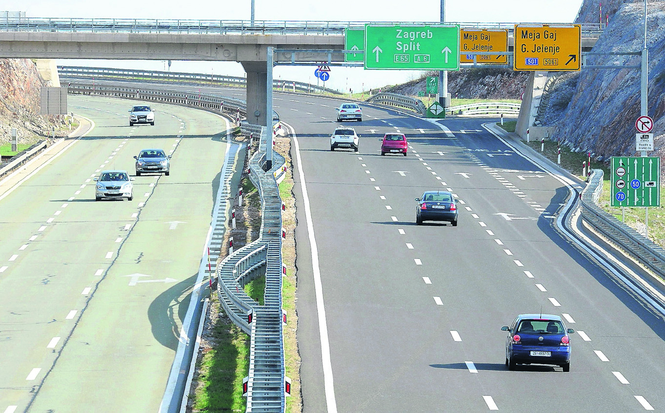 Očekuje se pojačan promet na autocesti A6 Rijeka-Zagreb; posebna ... Očekuje se pojačan promet na autocesti A6 Rijeka-Zagreb; posebna ...