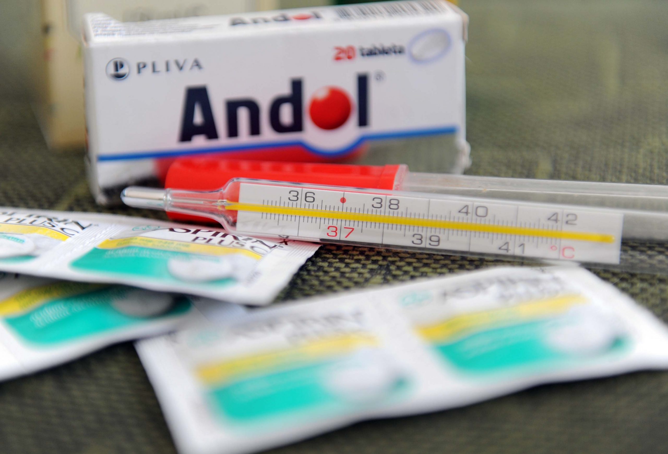 Od svinjske gripe preminula dvojica muškaraca - u Osijeku i Zagrebu ... Od svinjske gripe preminula dvojica muškaraca - u Osijeku i Zagrebu ...