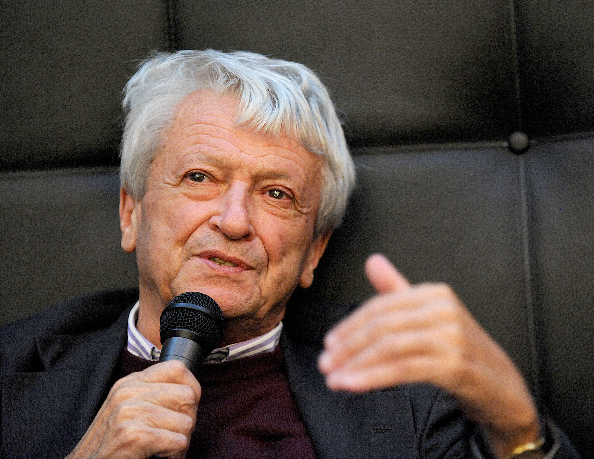 Odlazak jednog od najprevođenijih europskih pisaca: Preminuo istaknuti ...