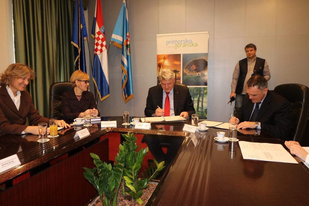 Poslovna suradnja PGŽ i Fakulteta zdravstvenih studija u Rijeci - Novi list