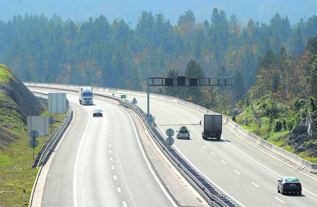 Rast prometa od sedam posto napunio kasu: Autoceste u plusu 90 milijuna ...