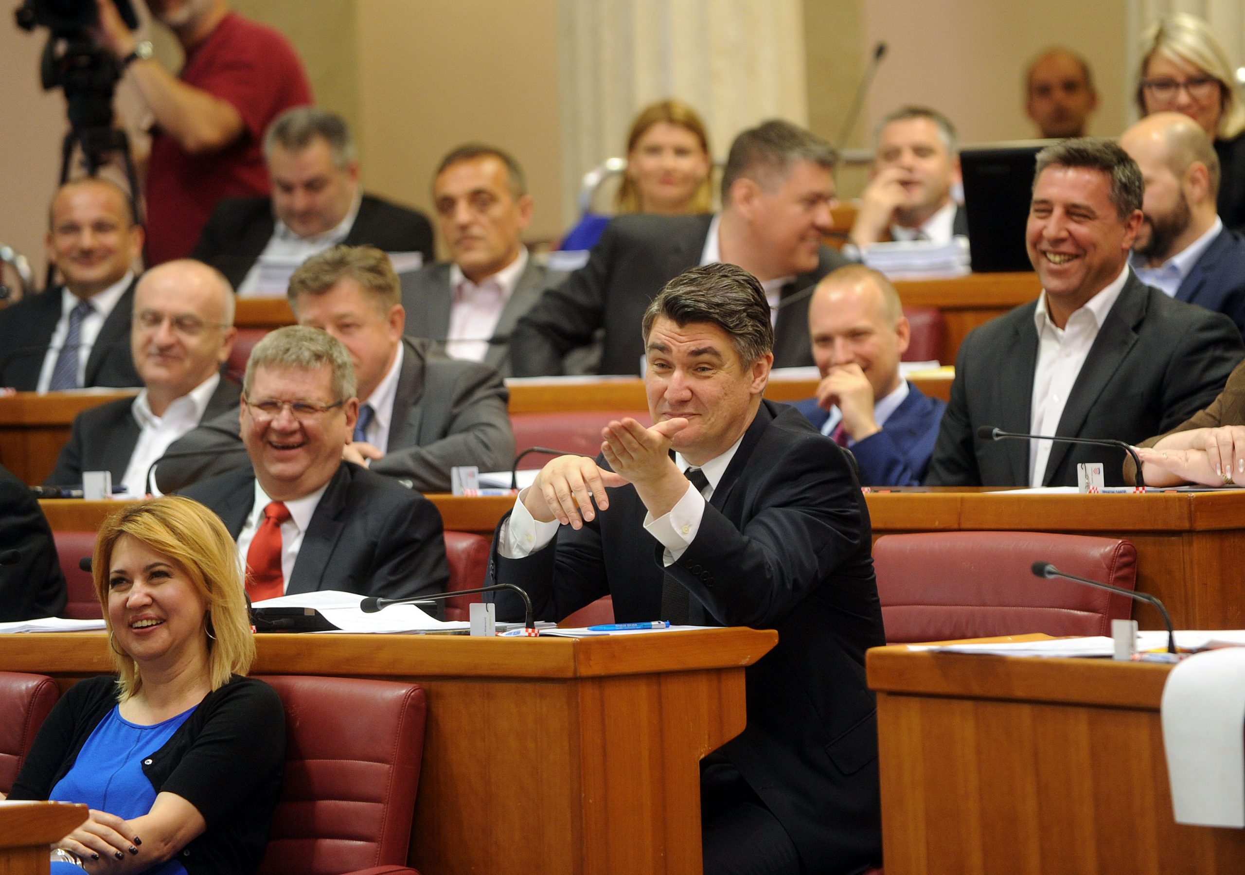 Što do 15. srpnja? Sabor će se raspustiti, pa baviti SDP-ovim zakonom o ... Što do 15. srpnja? Sabor će se raspustiti, pa baviti SDP-ovim zakonom o ...