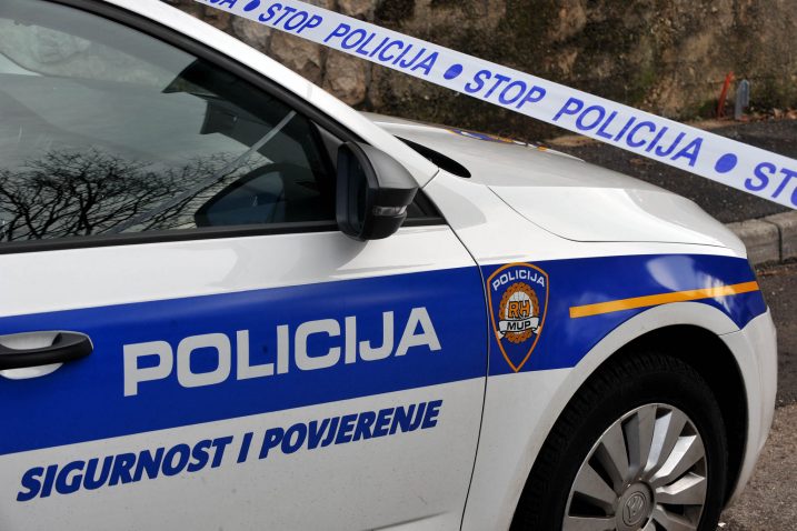 Strava kod Makarske: Mladi motociklist udario u stablo bora i poginuo ...