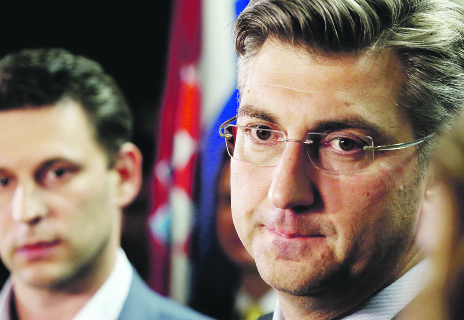 TRAŽI SE PLENKOVIĆEVA OSTAVKA: Most i SDP žele dokaz o parlamentarnoj ...