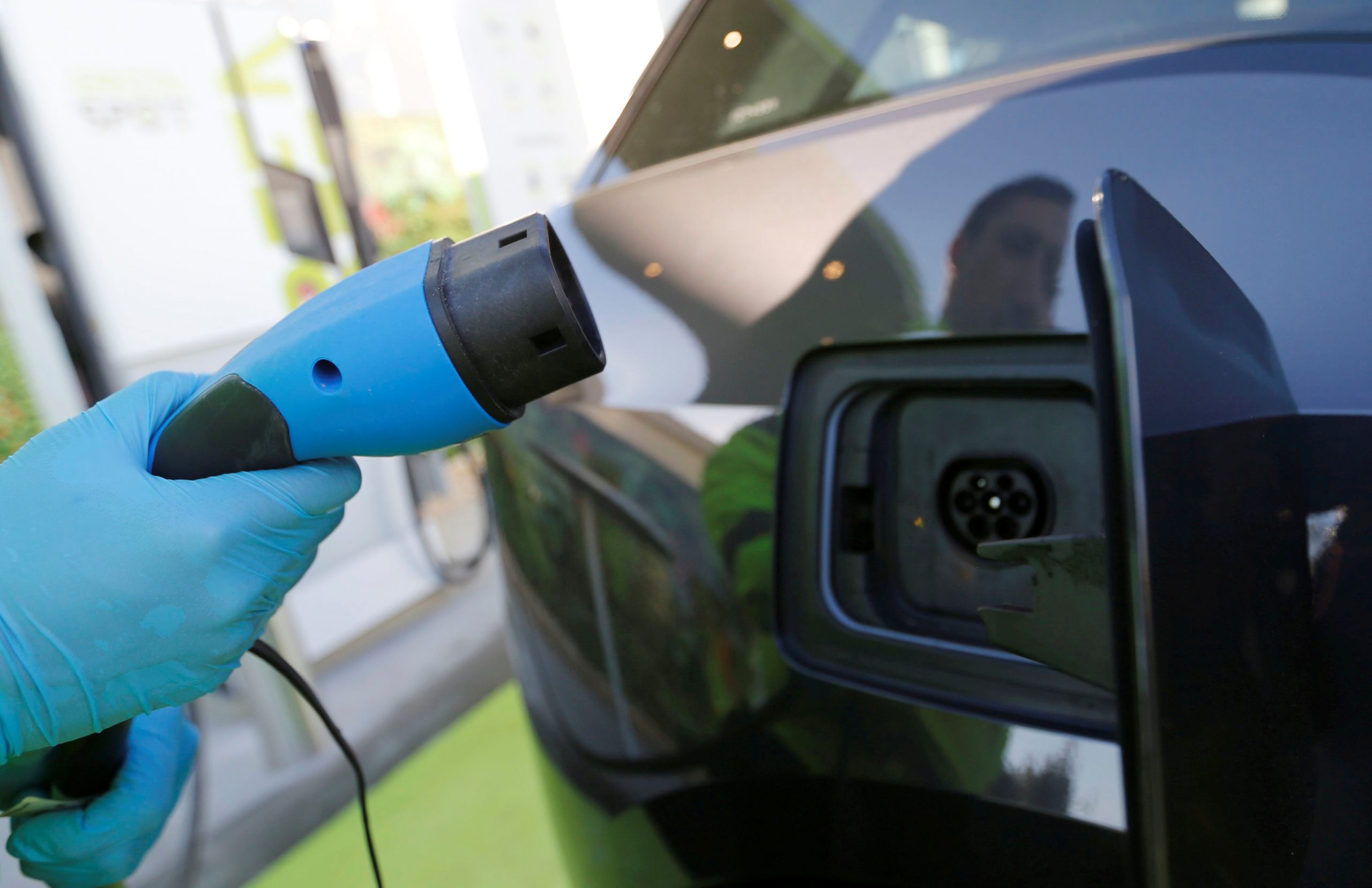 U Norveškoj polovica novih automobila na električni ili hibridni pogon ...