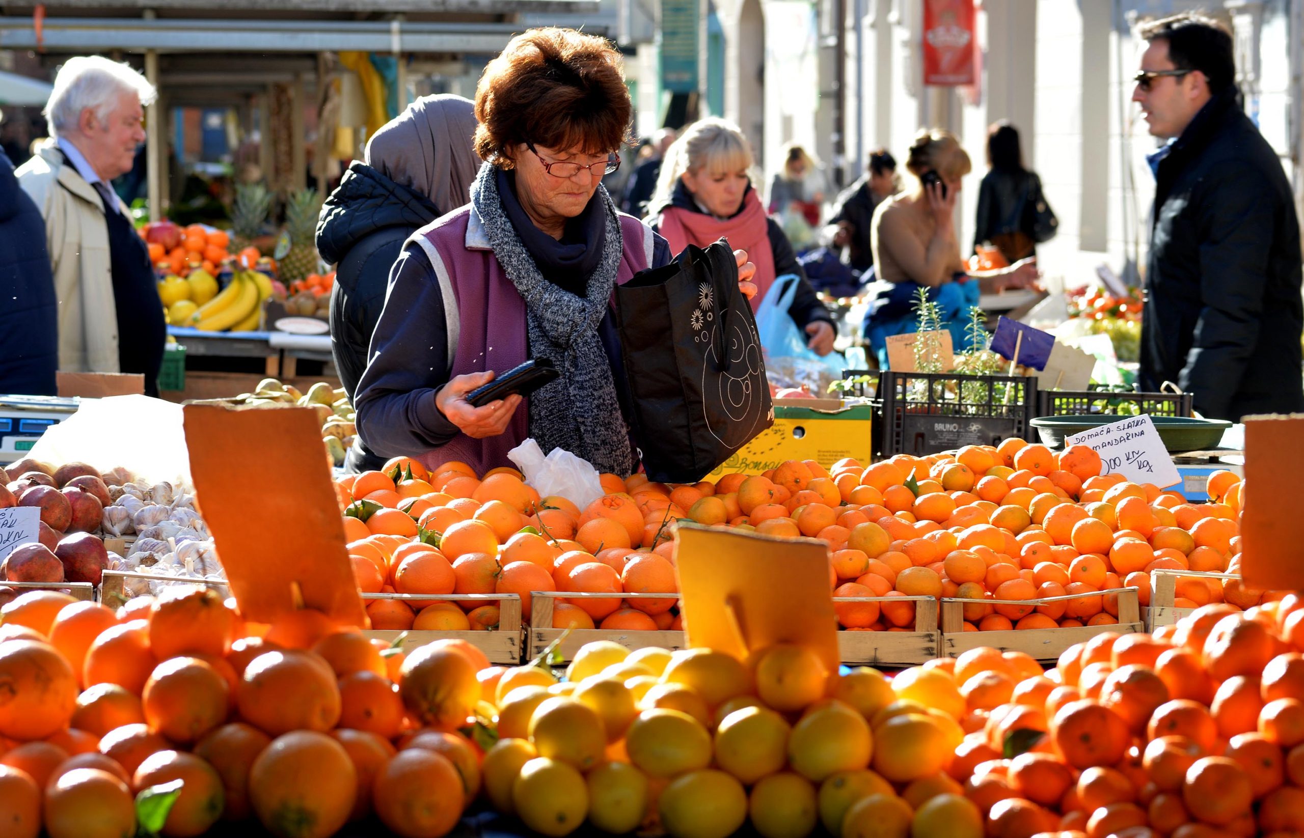 Udružuju se prodavači s riječke place - Novi list
