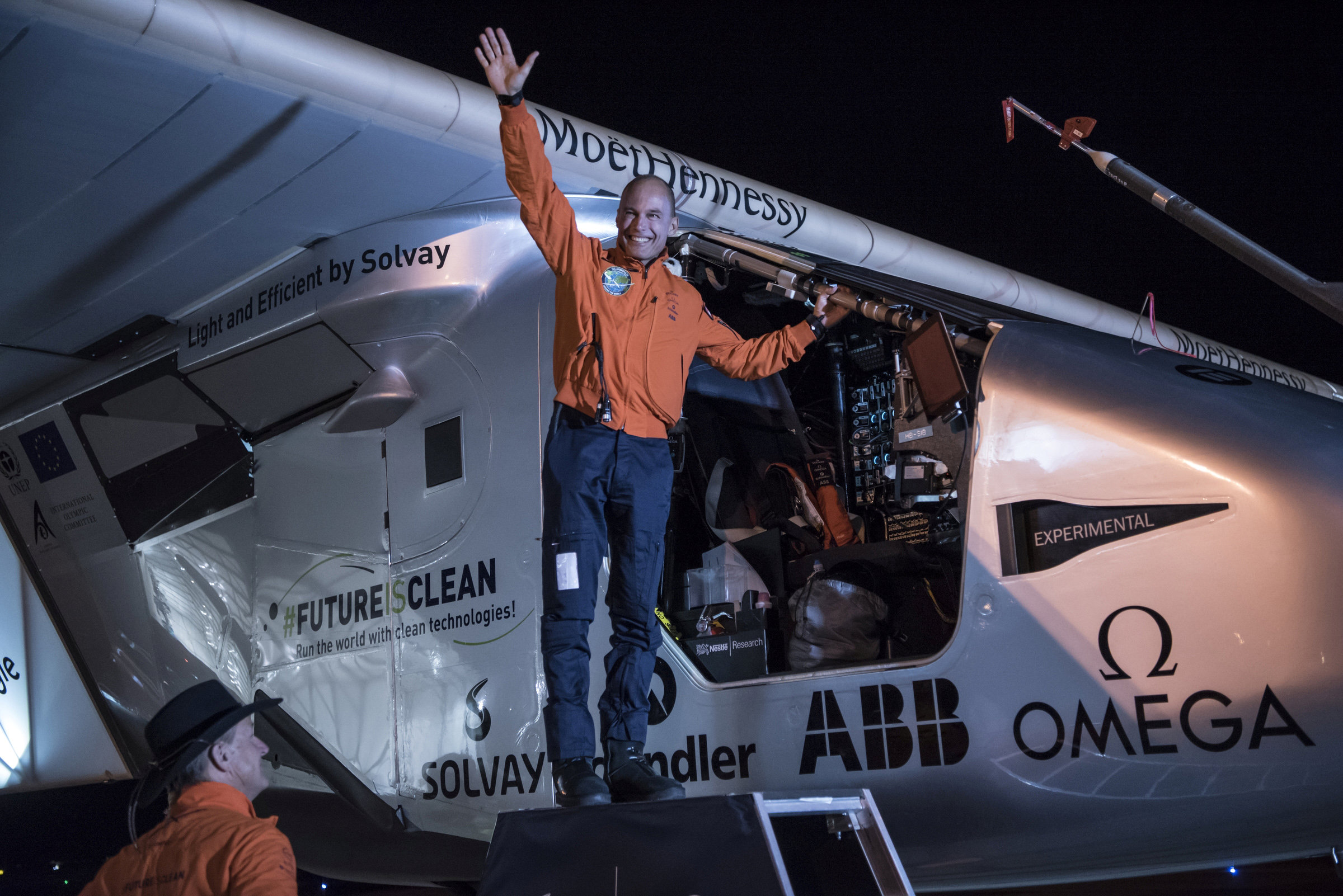 Zrakoplov Solar Impulse 2 poletio iz Arizone na nastavak puta oko ...