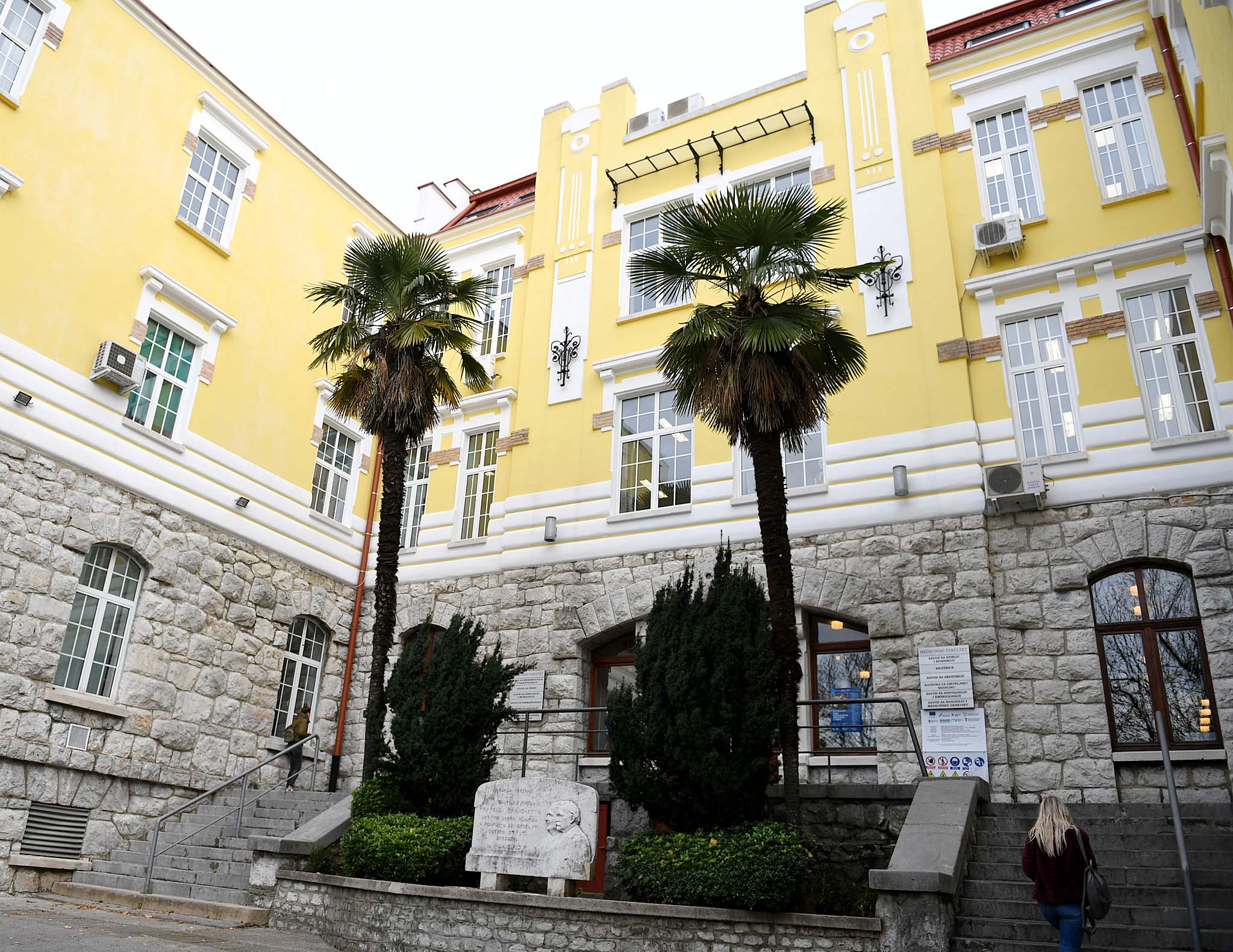 Medicinski fakultet Rijeka osniva Centar za genetičku edukaciju - Novi list