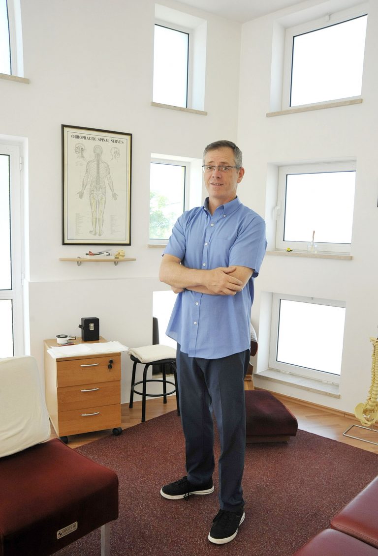 Douglas Cavanaugh, kiropraktičar i pisac: Ako u Hrvatskoj ostaviš loš ...
