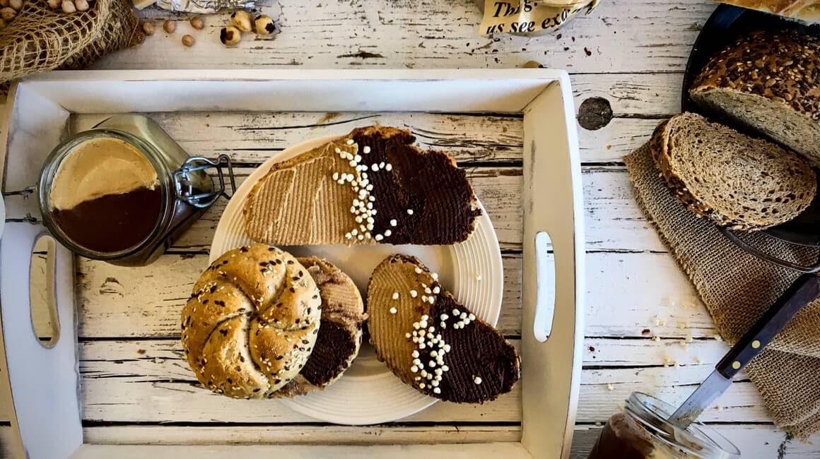Fenomenalno dobar namaz od slanutka: Evo kako napraviti domaću vegansku ...