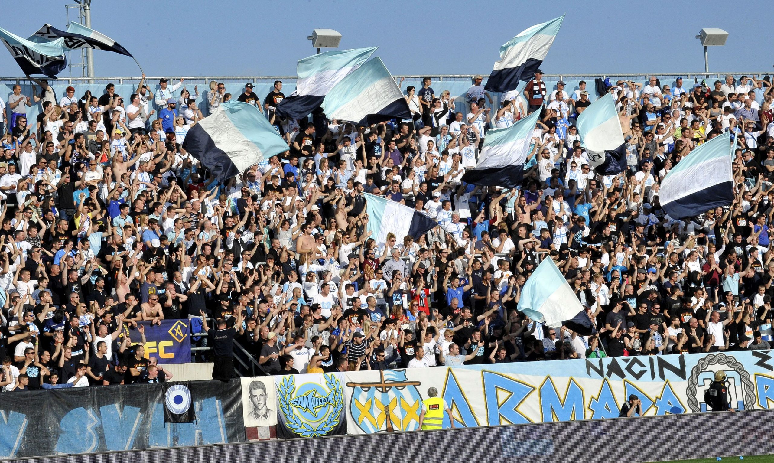 Armada poziva sve navijače na doček nogometaša iz Danske! - Novi list