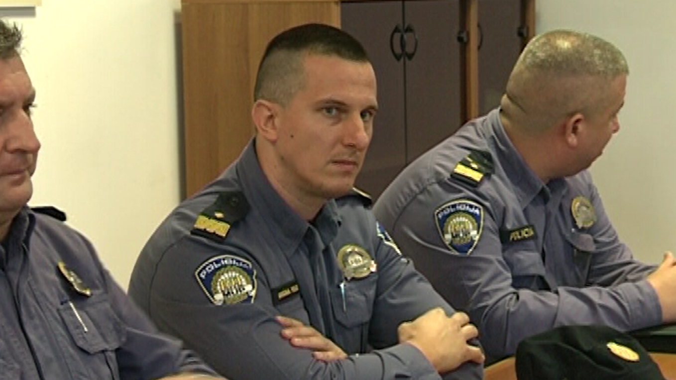 Načelnik granične policije iz Gruda negira seksualno uznemiravanje ...