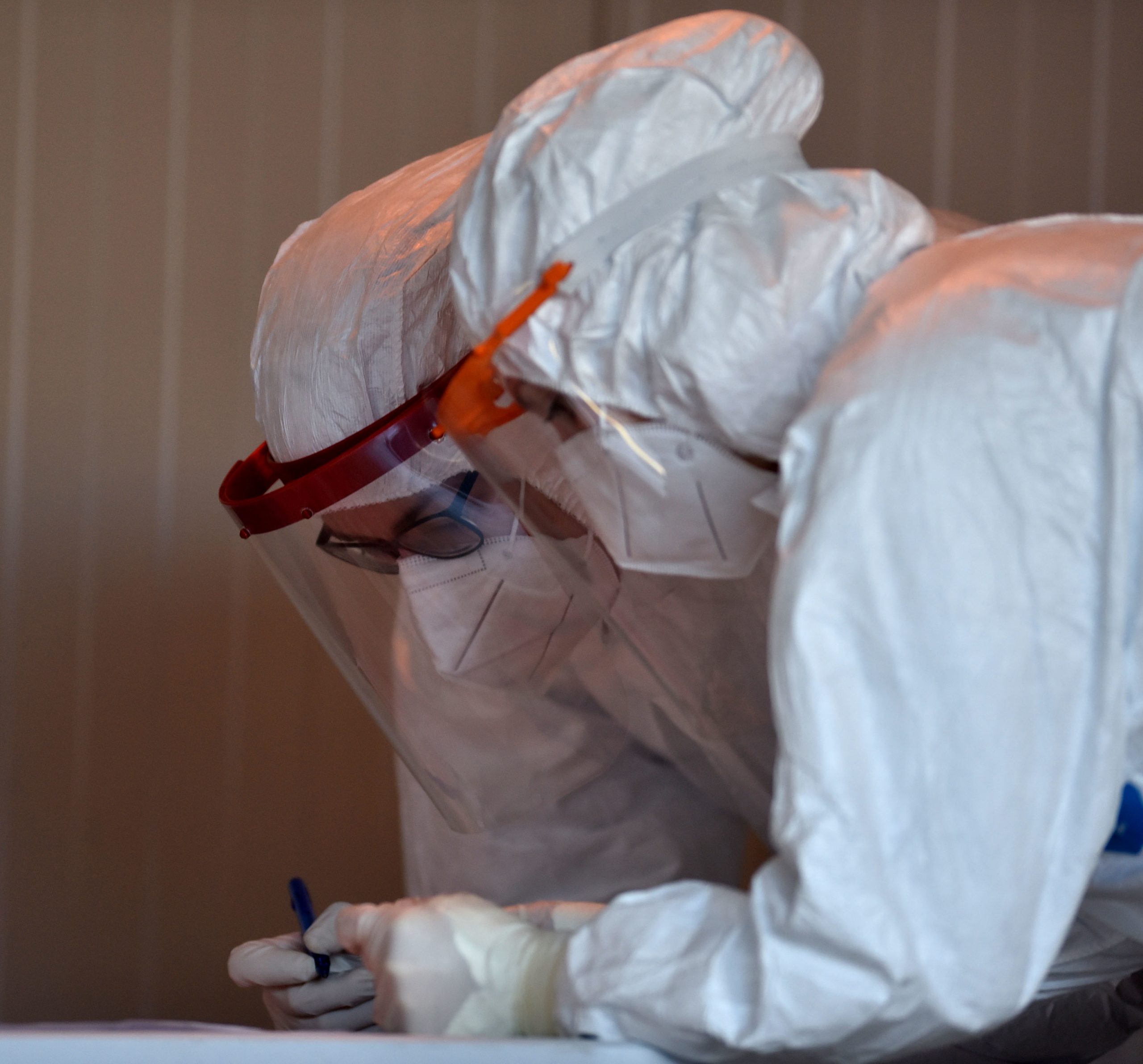 Danas 730 novih slučajeva i još 17 preminulih. Opet raste broj pacijenata na respiratoru - Novi list