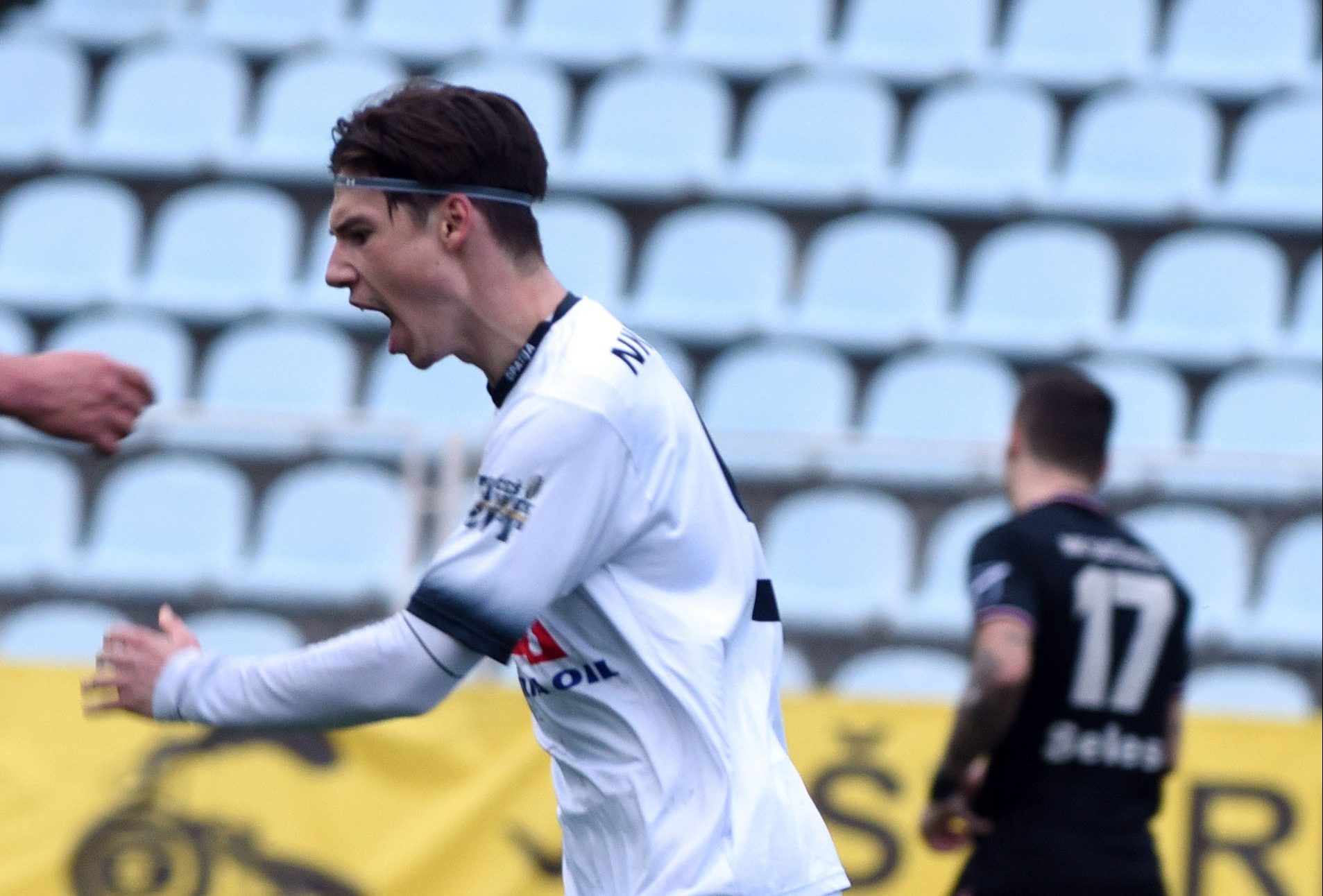 Ćorić i Bogolin napuštaju Opatiju, stasiti vratar odlazi u redove ...