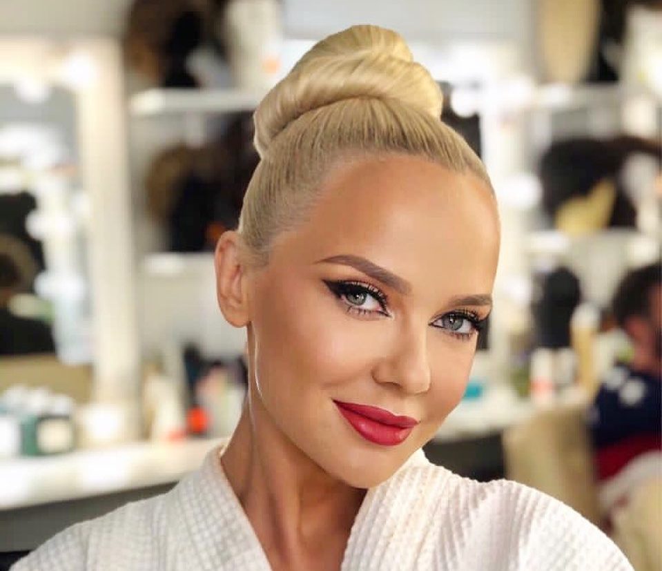 Maja Šuput objavila prvu obiteljsku fotografiju s bebom pa raznježila ...