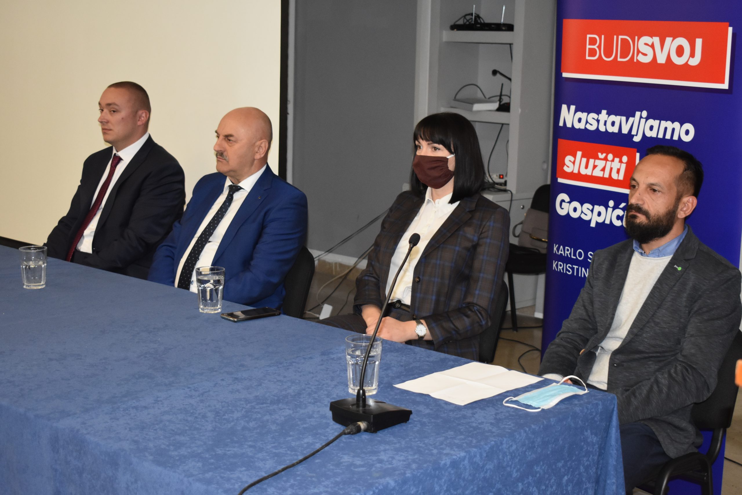 "Budi svoj": HSP predstavio kandidate za Liku - Novi list