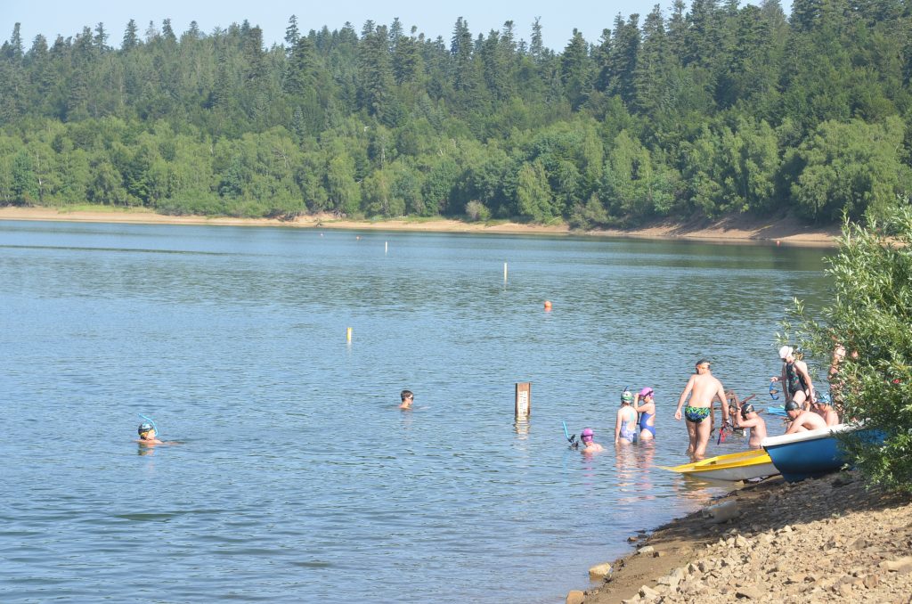 Počinje uređenje šetnice oko jezera Lepenica - Novi list