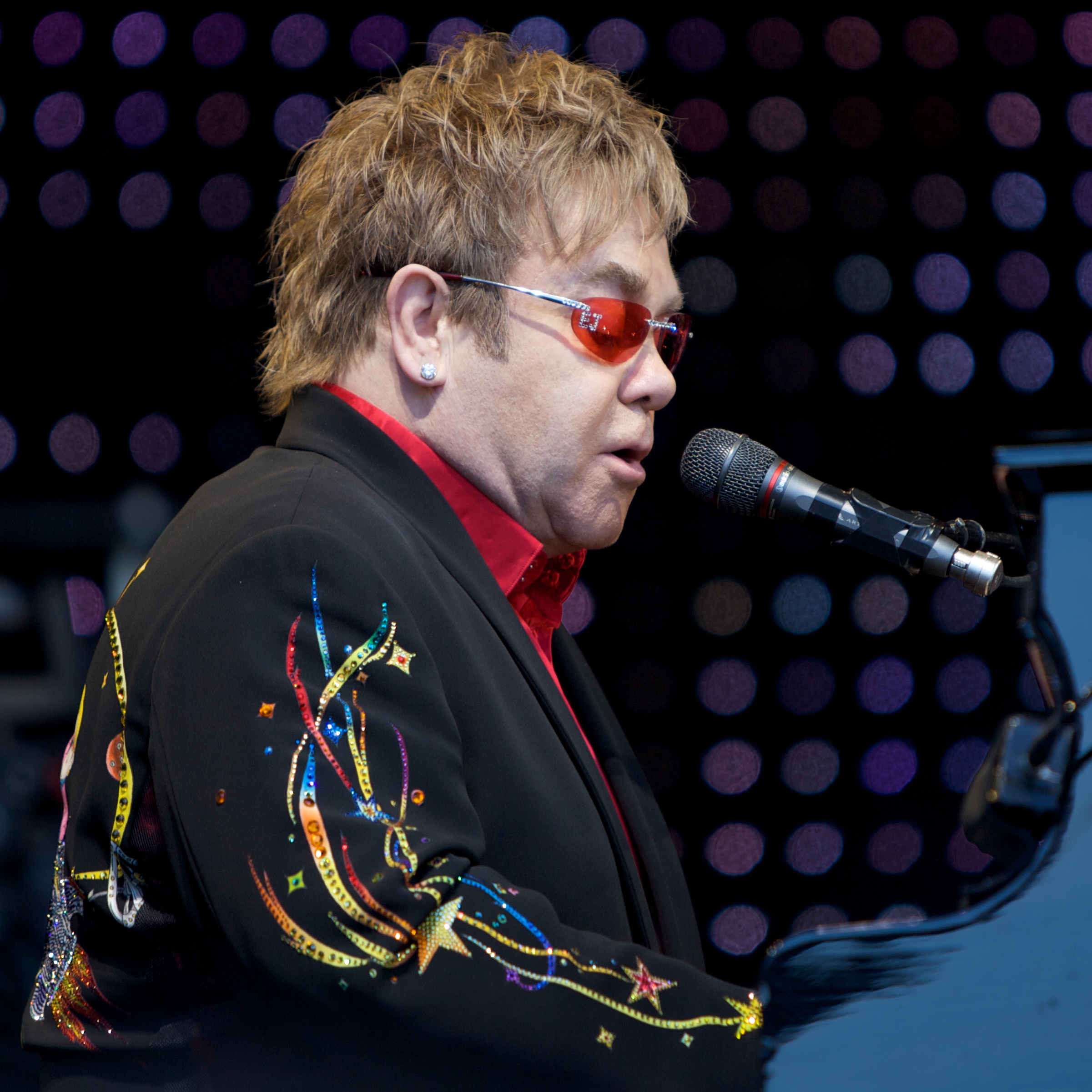 "Rocket Man" Eltona Johna i glazbene zvijezde za spas planeta - Novi list