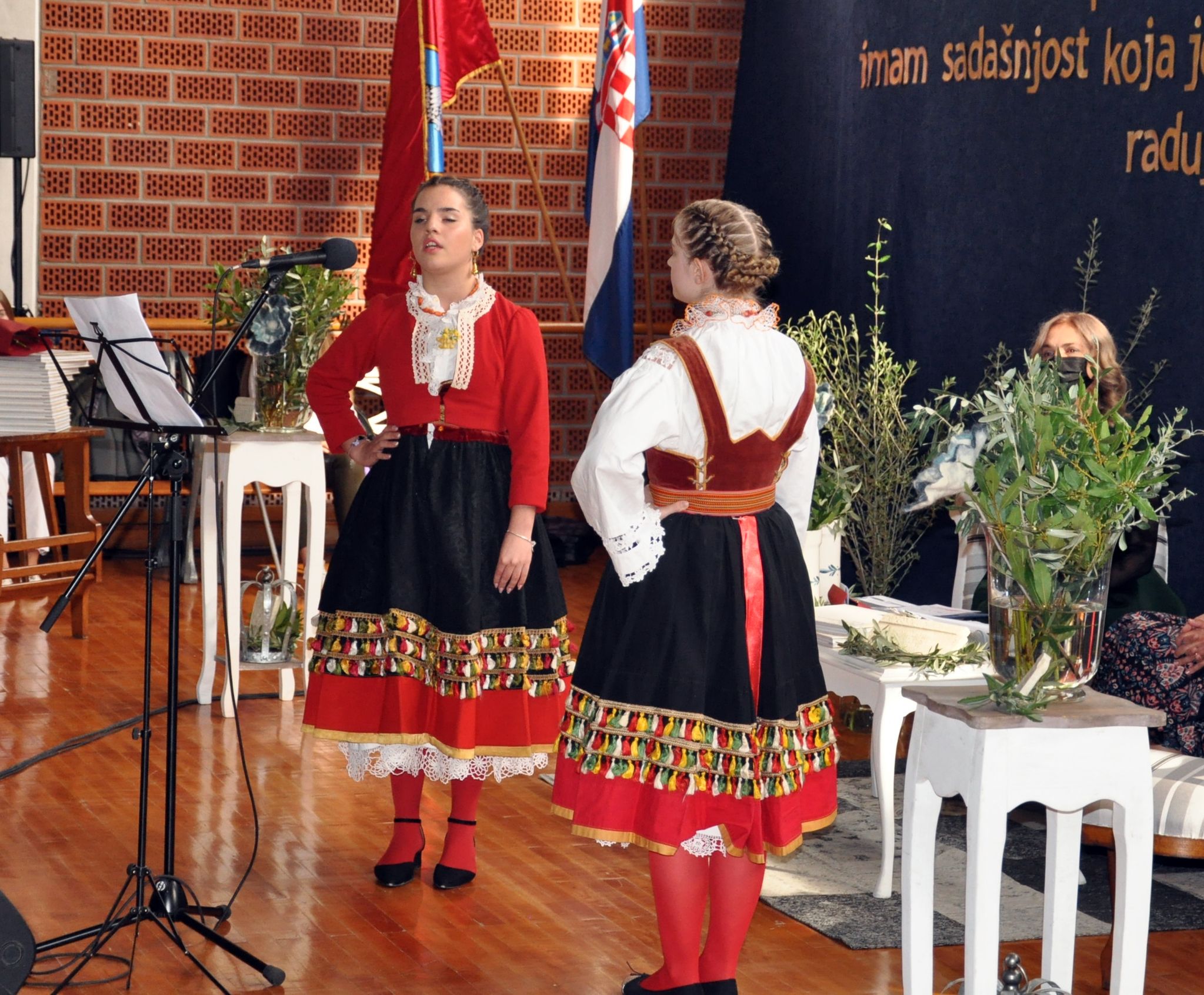 Krčka srednja škola proslavila veliki jubilej: Punih 100 godina ... Krčka srednja škola proslavila veliki jubilej: Punih 100 godina ...